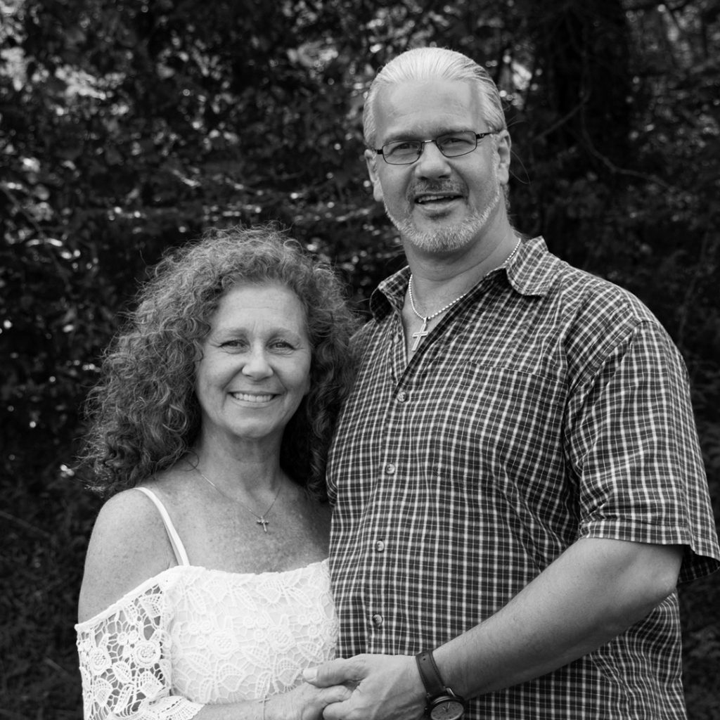 Press - Tony and Kim Cash